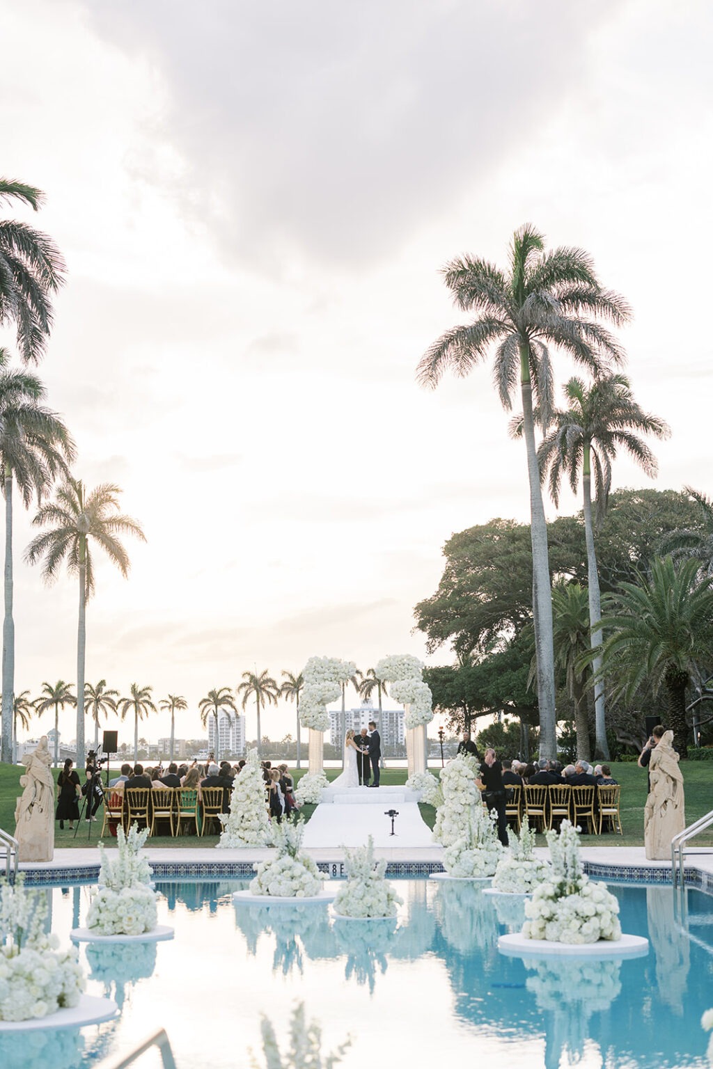 Inside Sydney and Nick’s Wedding – Spotlight
